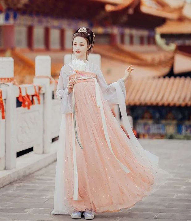 Location de Hanfu Catégorie A – Visions France